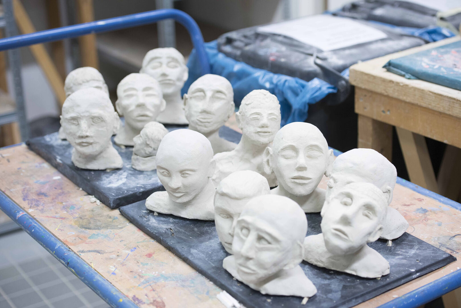 Boetseren naar model, Groepsles bij Cpunt in Hoofddorp